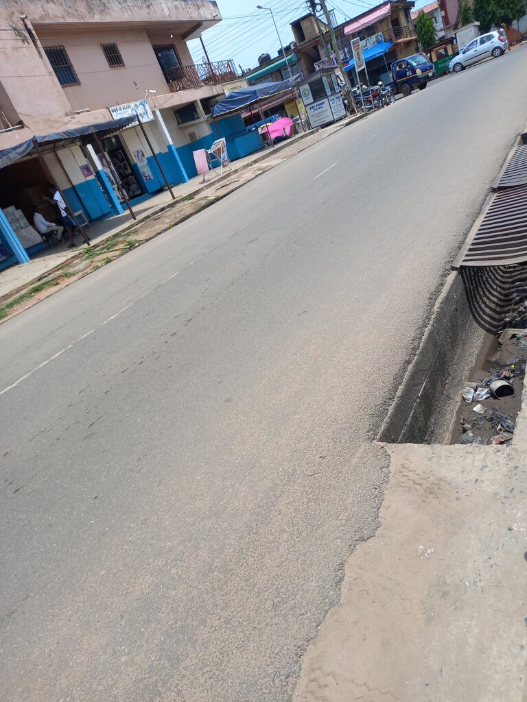 Güzellik salonu God Is Alive Beauty Salon, Akra, foto