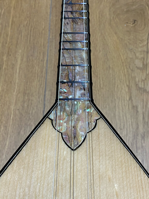 Enstrüman mağazaları Barış Güngör Saz Evi, İstanbul, foto