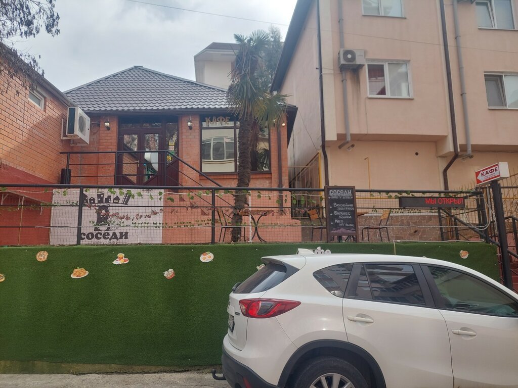 Kafe Соседи, Soçi, foto