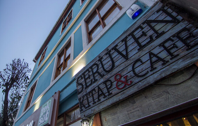 Kafe Serüven Kitap Cafe, Altınordu, foto