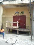 Ets Oyo Labi (Brazzaville, Commune de Poto-Poto, Rue Likouala), tapu ve kadastro  Brazzaville'den