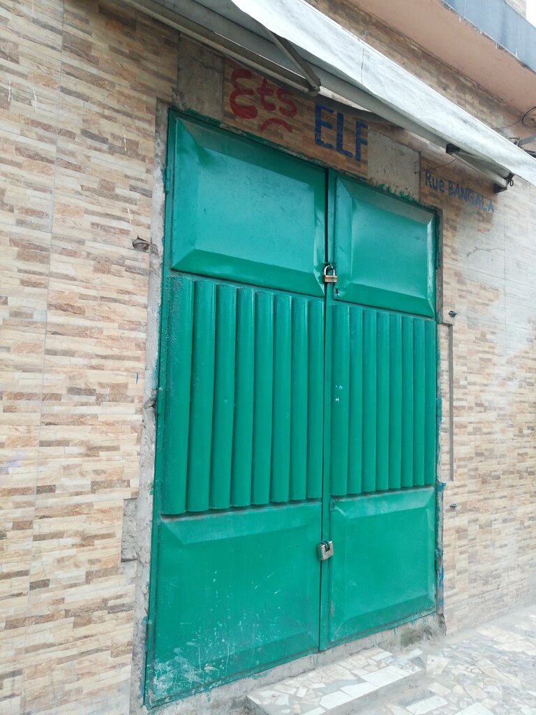 Tapu ve kadastro Ets Elle, Brazzaville, foto
