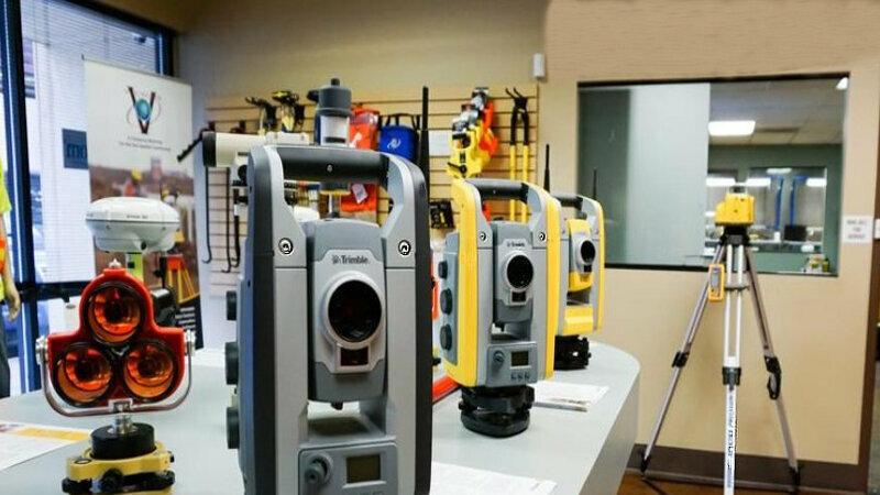 Jeodezik ekipman firmaları Bin Moosa Al Qubaisi Trading, Dubai, foto