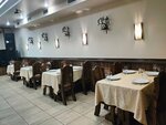 U nas (Sovetskiy prospekt No:131), restoran  Vologda'dan