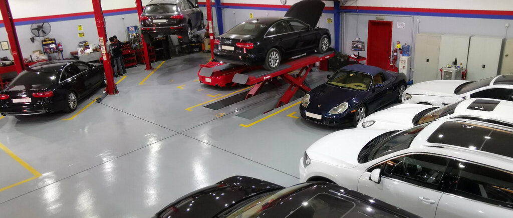 Otomobil servisi Gran Turismo Auto Repairing, Dubai, foto