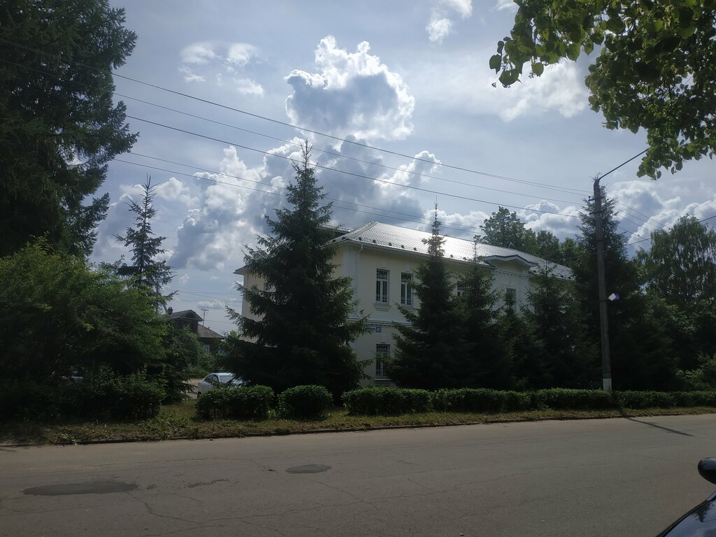 Adliyeler Ostrovsky Rayonny Sud, Kostromskaya oblastı, foto