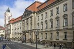 Europa-Universität Viadrina (Brandenburg, Frankfurt (Oder), Frankfurt on the Oder, Große Scharrnstraße), üniversiteler  Brandenburg'dan