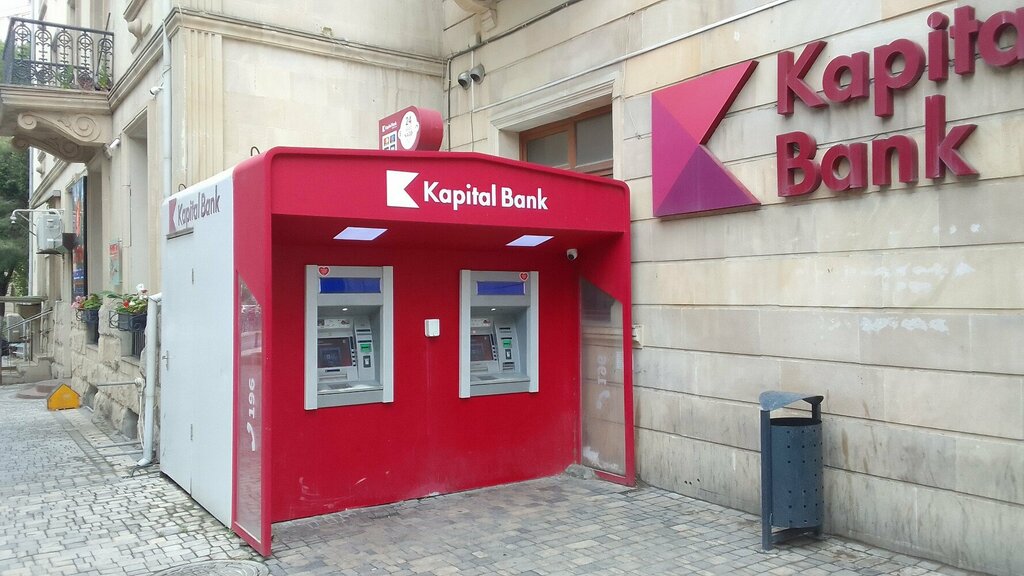 ATM'ler Kapital Bank ATM, Bakü, foto