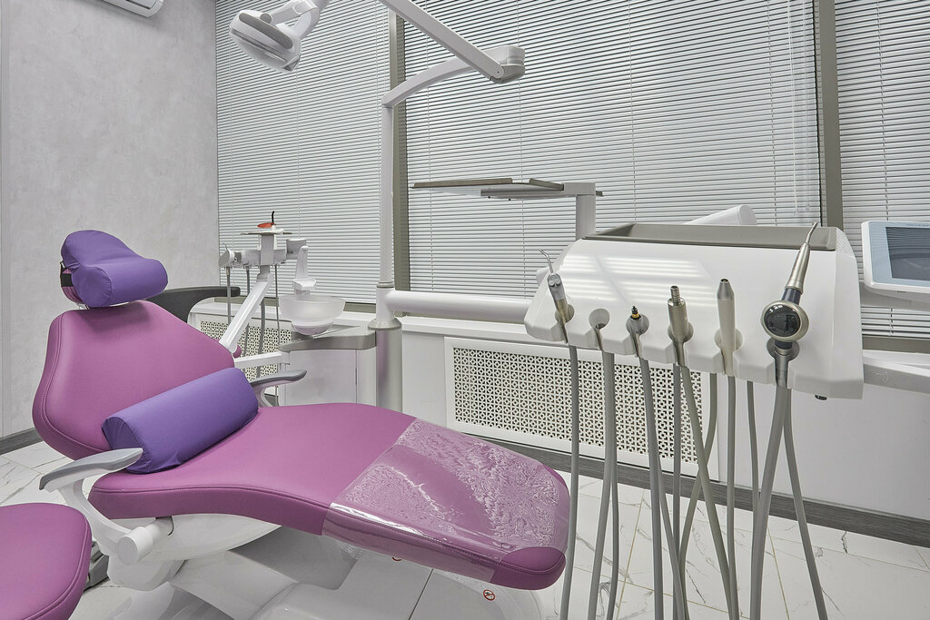 Özel ağız ve diş sağlığı klinikleri ve muayenehaneleri Life De Luxe, Saratov, foto