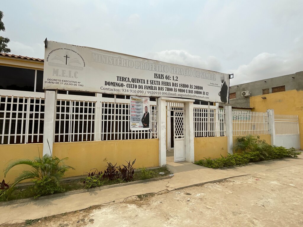 Protestan kilisesi Igreja Pentecostal Ministério Profético Geração de Samuel, Loanda, foto