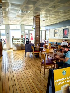Shakespeare Coffee & Bistro (Antalya, Kemer, Tekirova Mah., Olympos Teleferik Hattı), kafe  Kemer'den