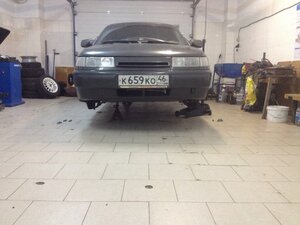 Avtopomoshch (Chernyakovskaya ulitsa No:2, Zheleznogorsk), otomobil servisi  Jeleznogorsk'tan