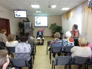 Kütüphaneler Kolyvanskaya tsentralnaya biblioteka, Novosibirskaya oblastı, foto