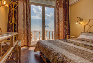 Mini Hotel Rubenzon (улица Гагариной No:25/40, посёлок Утёс), otel  Kırım Cumhuriyeti'nden