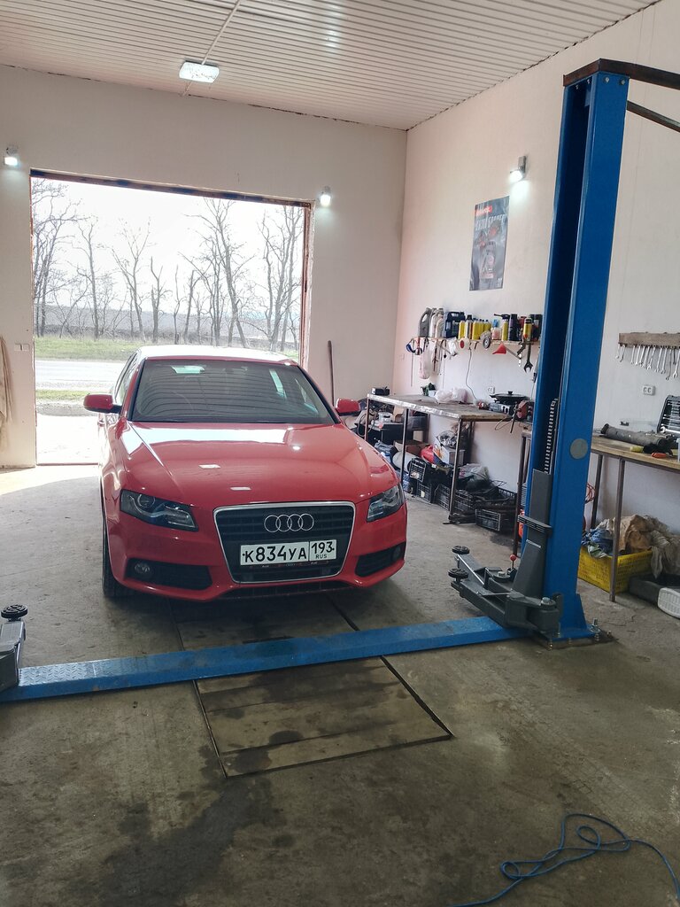 Otomobil servisi Автосервис, Krasnodarski krayı, foto