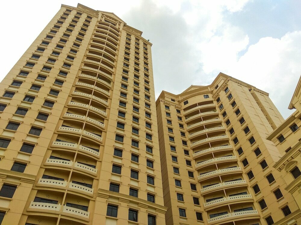Otel Luxurious and Strategic 2br at Kusuma Chandra Apartment, Cakarta, foto