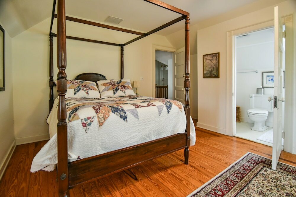 Otel Love Lane Bed & Breakfast, Waynesville, foto