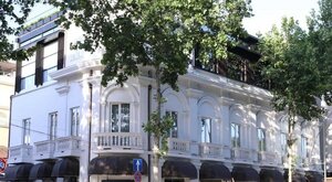 The Crown Boutique Hotel & SPA (Tirana, Rruga Bardhyl), otel  Tiran'dan
