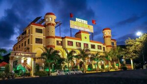Shri Vitthal Mangalam (State of Maharashtra, Satara Road), otel  Pune'den