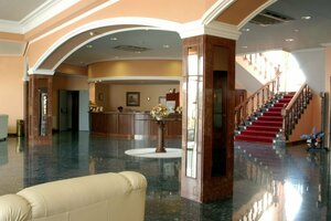 Emperatriz III (Comunidad Autónoma de Castilla y León, Salamanca, Santa Marta de Tormes), otel  Kastilya ve Leon'dan