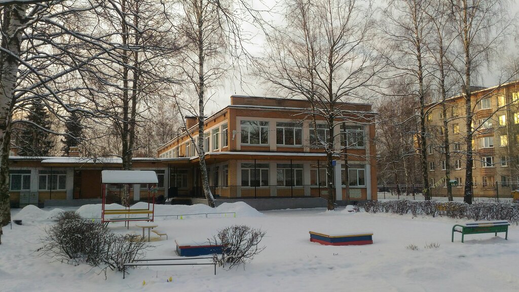 Anaokulları Mbdou Detsky sad № 12 Petrogradkogo rayona g. Sankt-Peterburga, Peterhof, foto