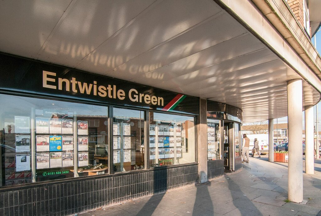 Arazi dizisi Entwistle Green Sales and Letting Agents Maghull, İngiltere, foto