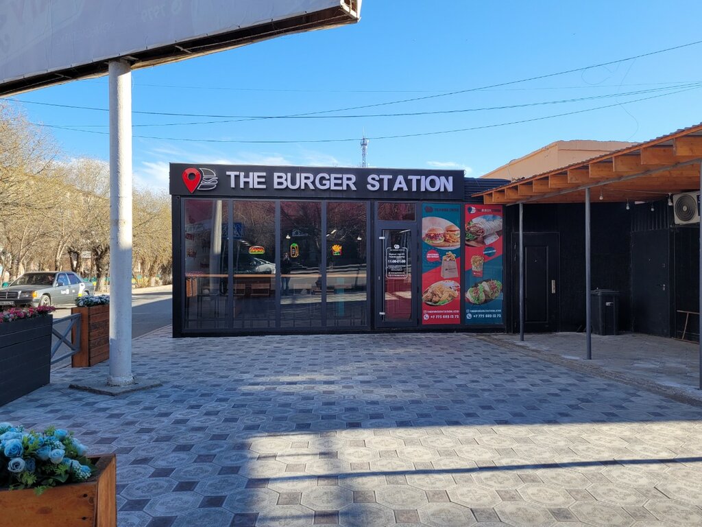 Fast food Fire Burger Station, Kızılorda, foto