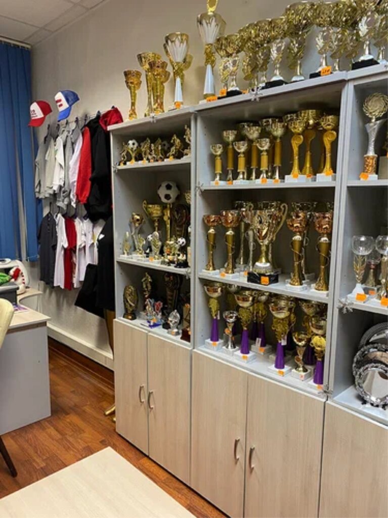 Spor mağazaları Теннисный союз, Balaşiha, foto