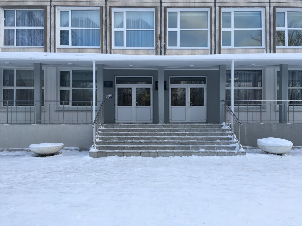 Ortaokul Priozerskaya shkola Srednego Obshchego Obrazovaniya № 4, Priozersk, foto