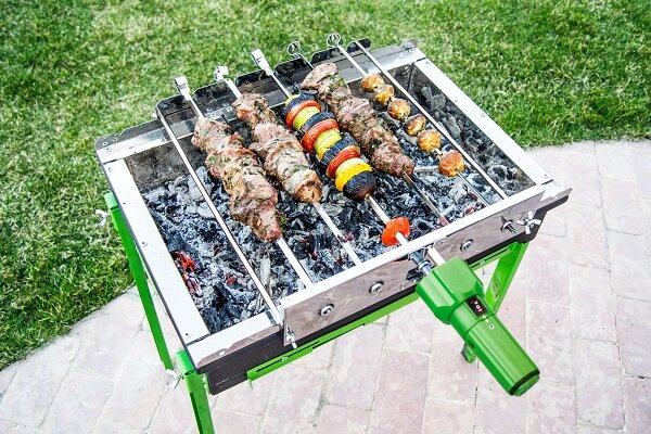 Kamp malzemeleri Lenivy shashlychnik, Saratov, foto