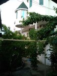 Na Morskoy Guest Complex (Морская улица No:9А, село Рыбачье), otel  Kırım Cumhuriyeti'nden