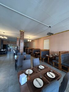 Mildiani (Almaty kóshesi No:65, Muhametjan Túımebaev aýyly), kafe  Almatı eyaletinden