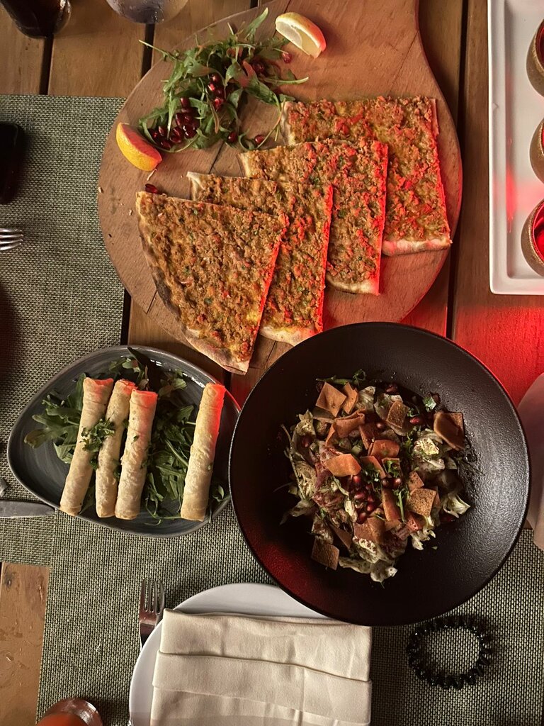 Restoran Meze, Resül‑Hayme, foto