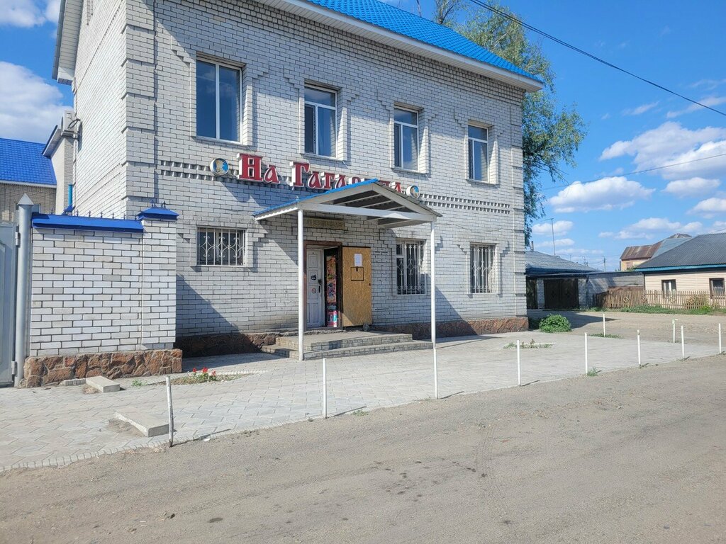 Market On Gagarin, Semey, foto