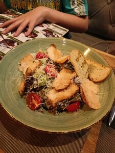 Olive (ulitsa Bunimovicha No:17Б, Pyatigorsk), kafe  Pyatigorsk'tan