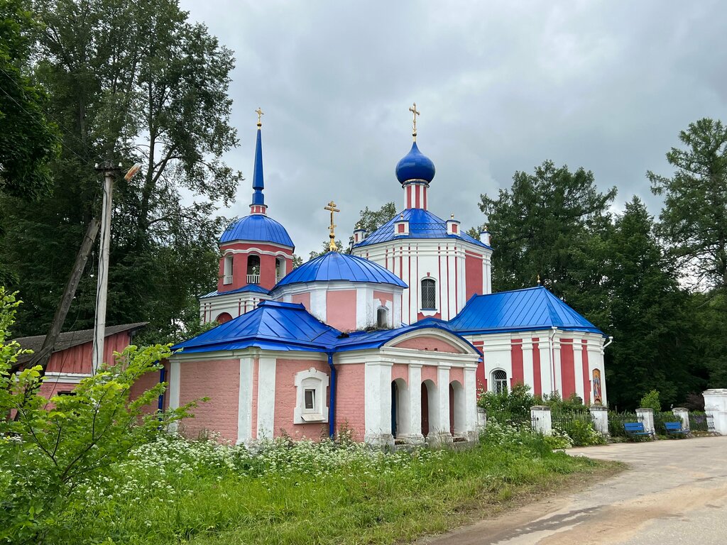 Ortodoks kiliseleri Часовня Николая Чудотворца в Прутне, Tverskaya oblastı, foto