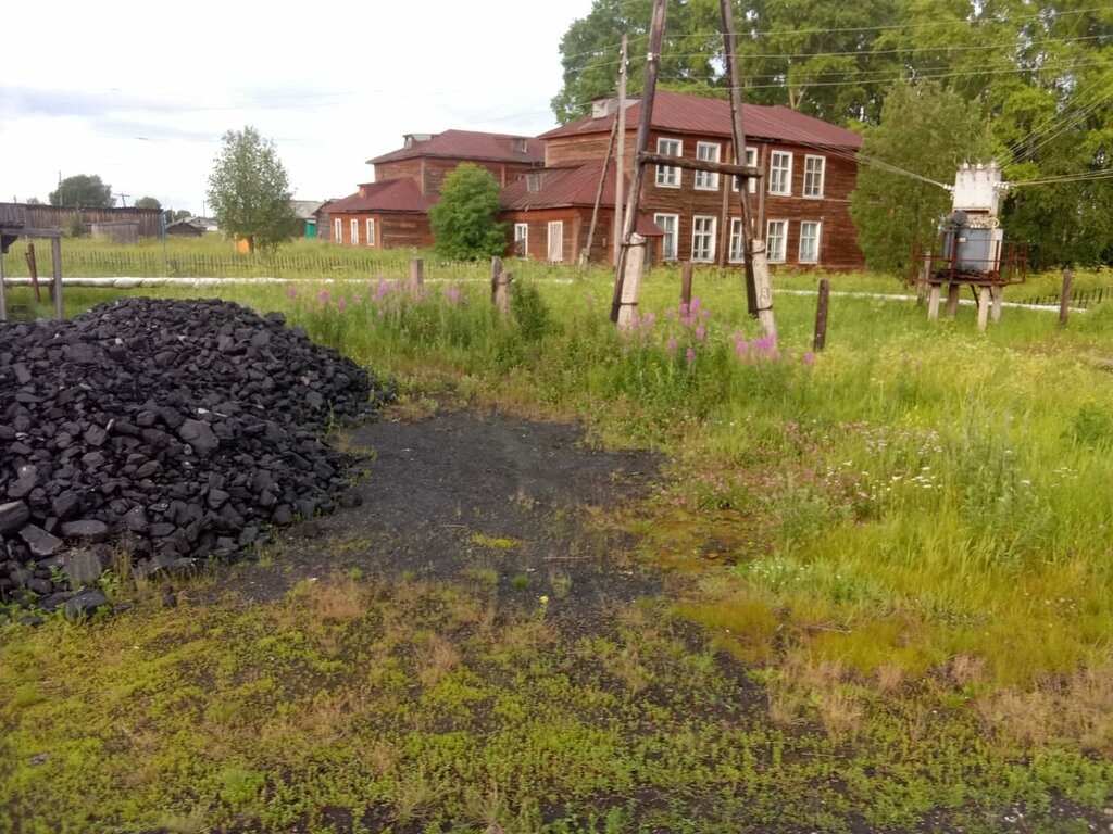 Ortaokul Srednyaya obshcheobrazovatelnaya shkola s. Turya Mbou, Komi, foto