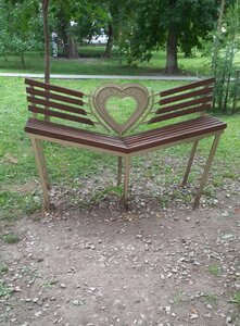 Скамья влюблённых (Perm, sad imeni Lyubimova), turistik yerler  Perm'den
