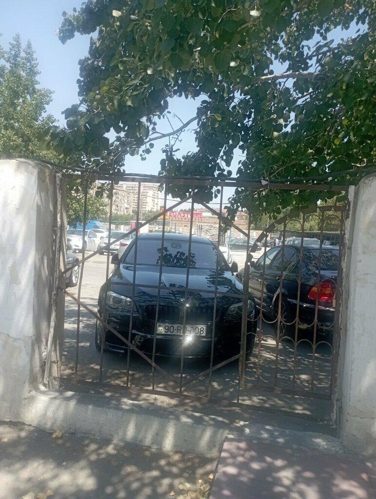 Otomobil servisi Auto Service, Bakü, foto