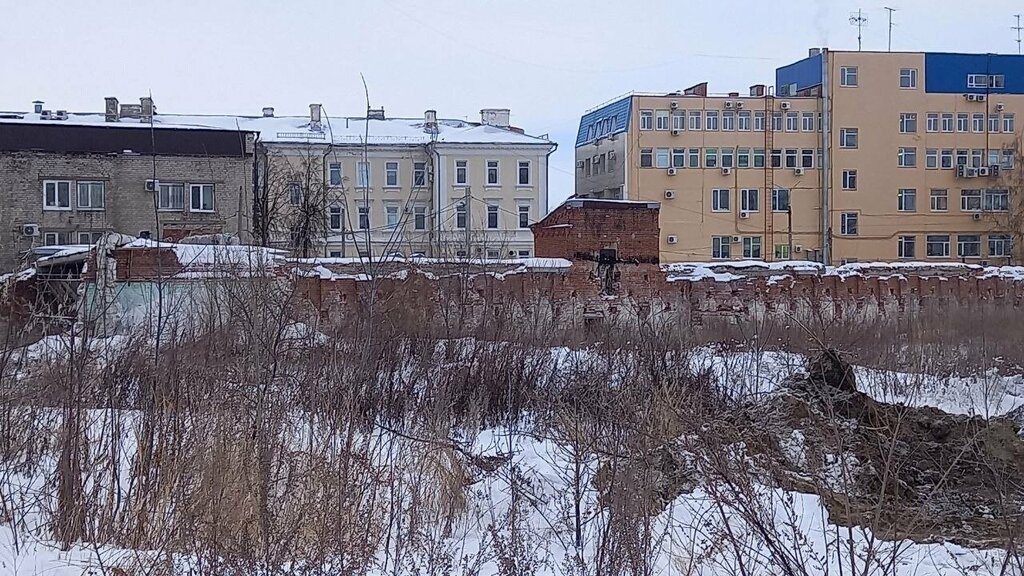 Turistik yerler Руины тира СКК XIX век, Ulyanovsk, foto
