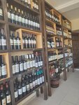 Vino (Autonomous Republic of Abkhazia, Akhali Atoni, Lakoba Street), alkollü içecekler  New Athos'tan