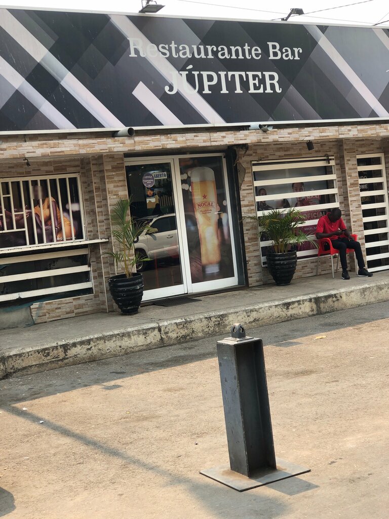 Restoran Jupiter Visual, Loanda, foto