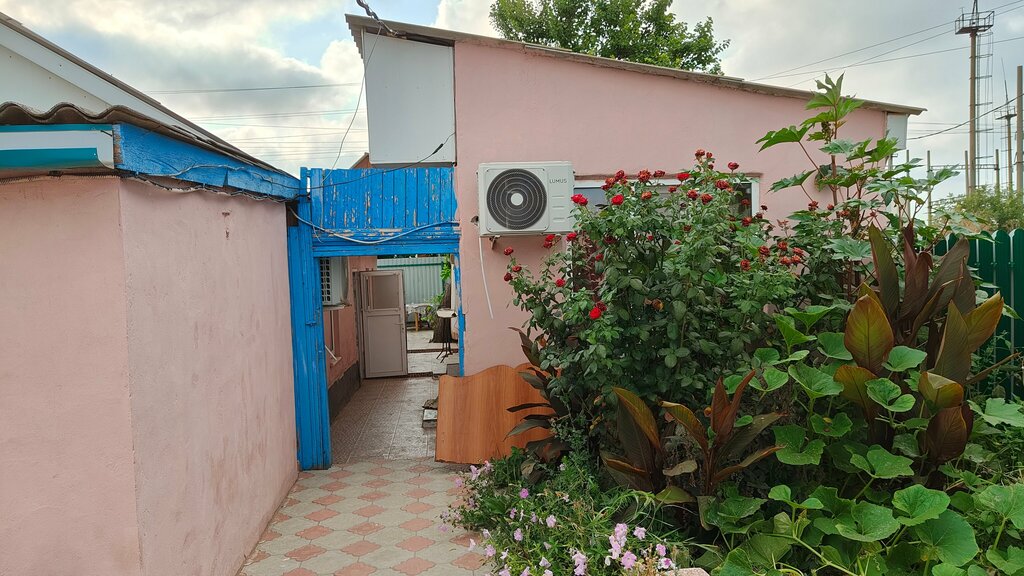 Resort oteller, tesisler У Натальи, Krasnodarski krayı, foto