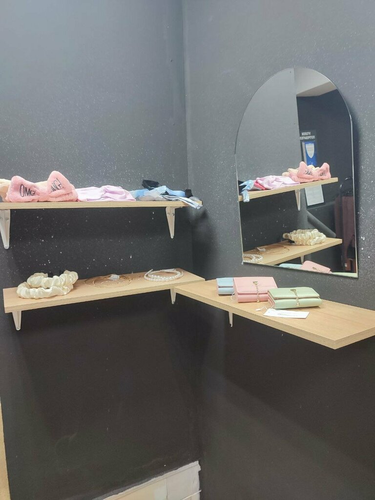 Giyim mağazası Women's clothing store 23/08 Sergey Patrin, Samara, foto