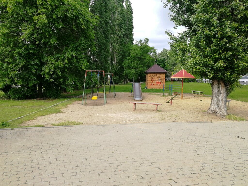Oyun alanı Детская площадка, Voronej, foto