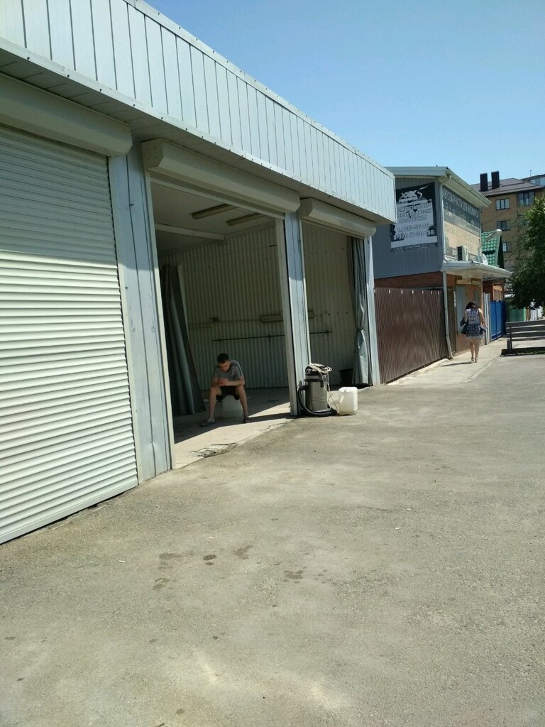 Oto lastik tamiri Shinomontazh, Krasnodar, foto