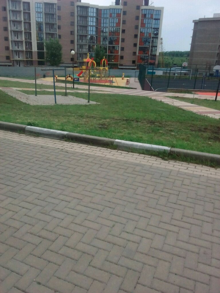 Oyun alanı Playground, Belgorodskaya oblastı, foto