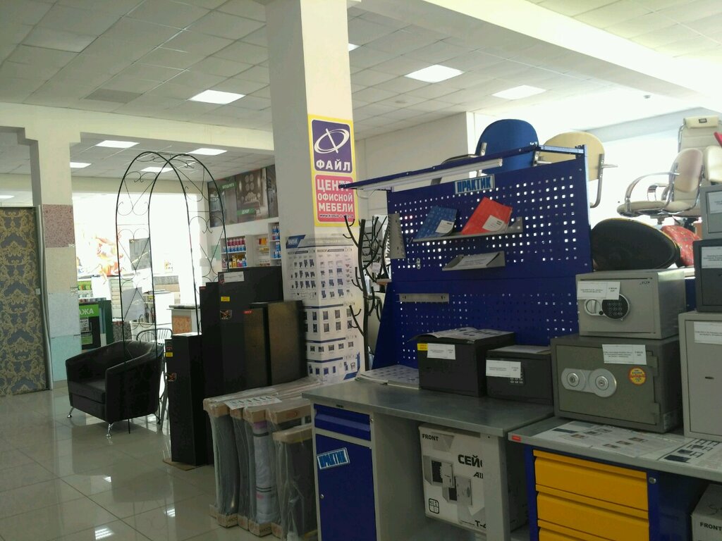 Büro mobilyaları File, Perm, foto