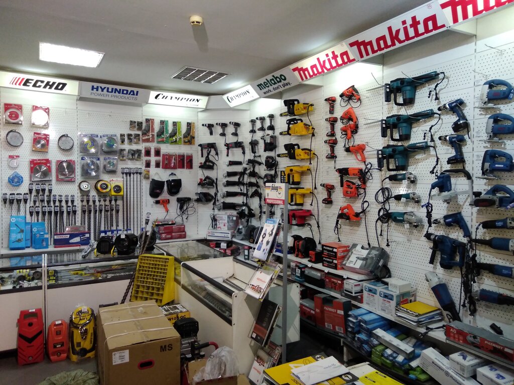 Pompa ve pompalama ekipmanları firmaları Baza, Samara, foto