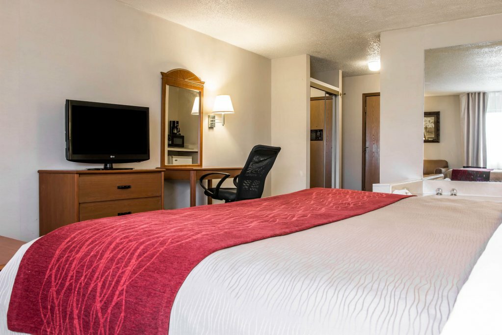 Otel Quality Inn and Suites Airport, Michigan Eyaleti, foto